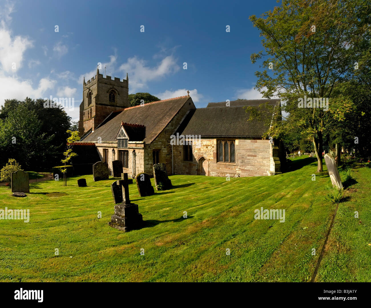 churchyard beoley church warwickshire midlands Stock Photo - Alamy
