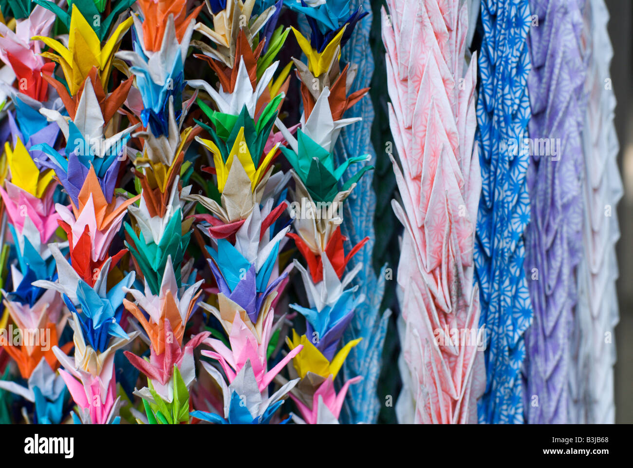 1000 paper hi-res stock photography and images - Alamy