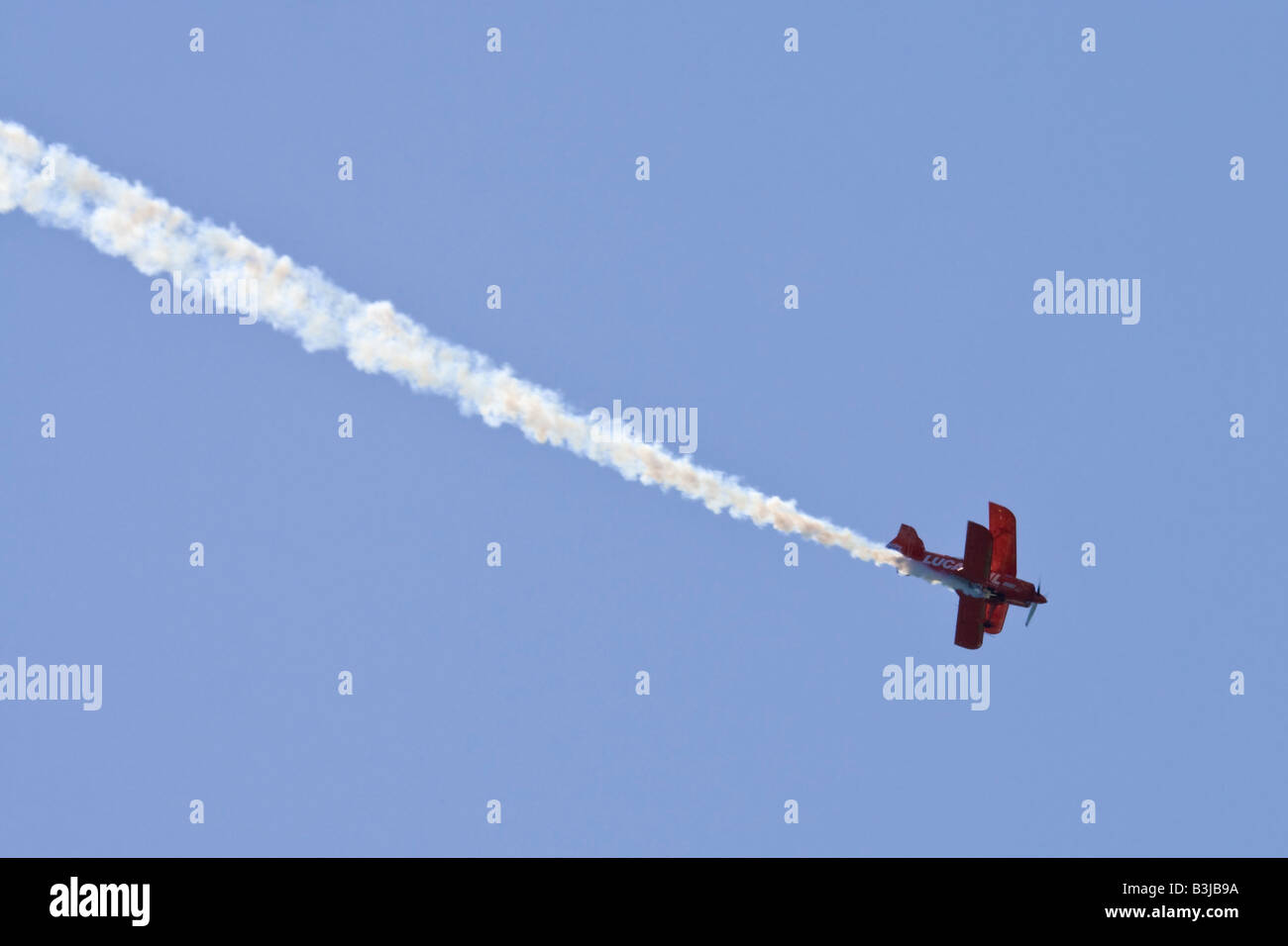 Mike Wiskus performs at the 2008 version of the Canadian International ...