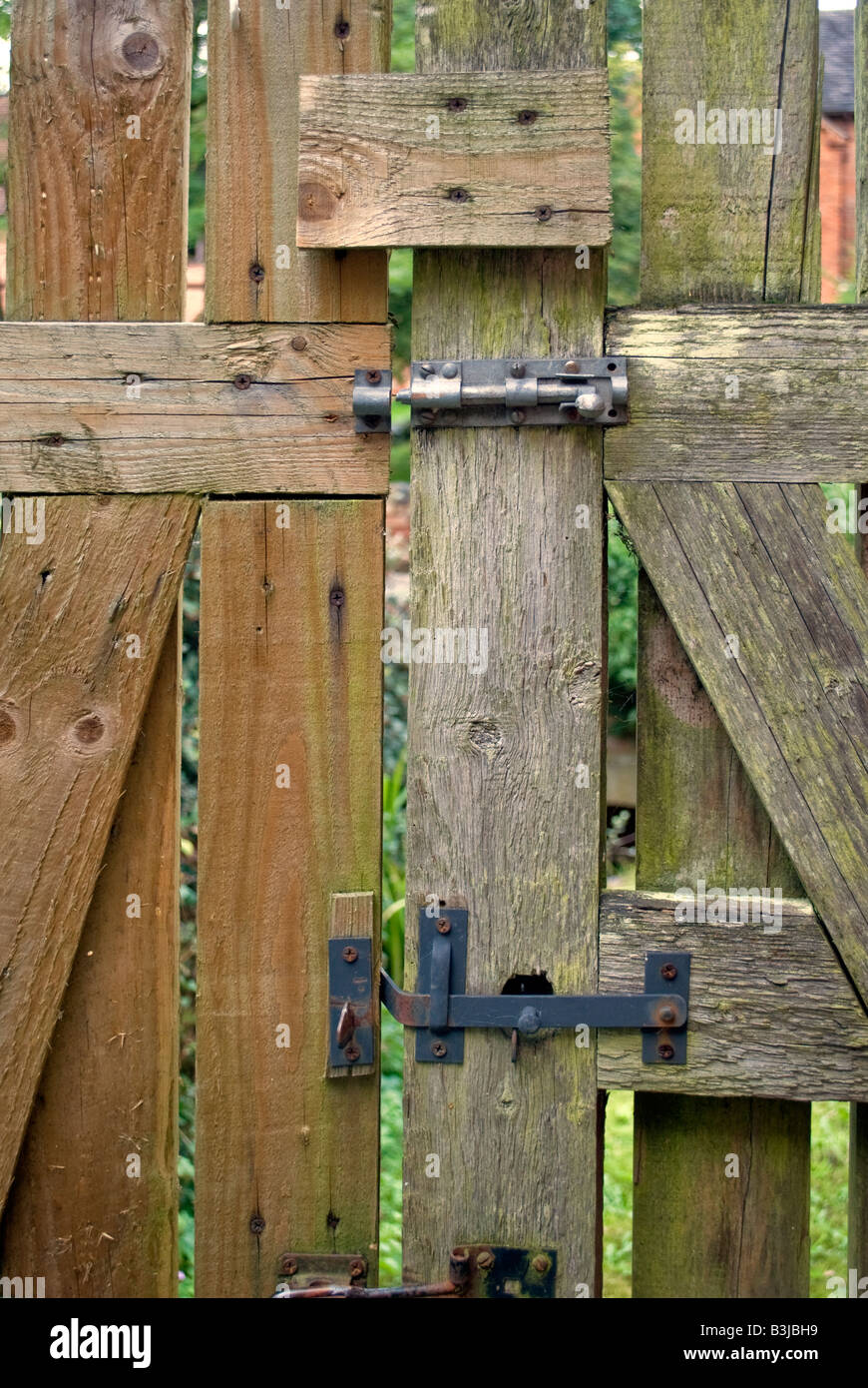 Gate bolts hi-res stock photography and images - Alamy