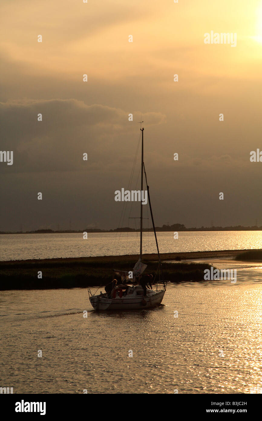 Yacht entering Brough Haven on the Humber Estuary Stock Photo - Alamy