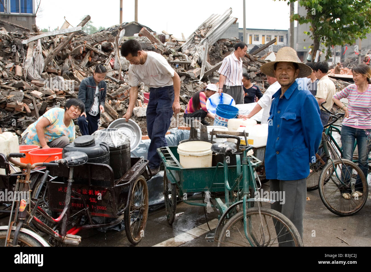 2008 sichuan earthquake hi-res stock photography and images - Alamy