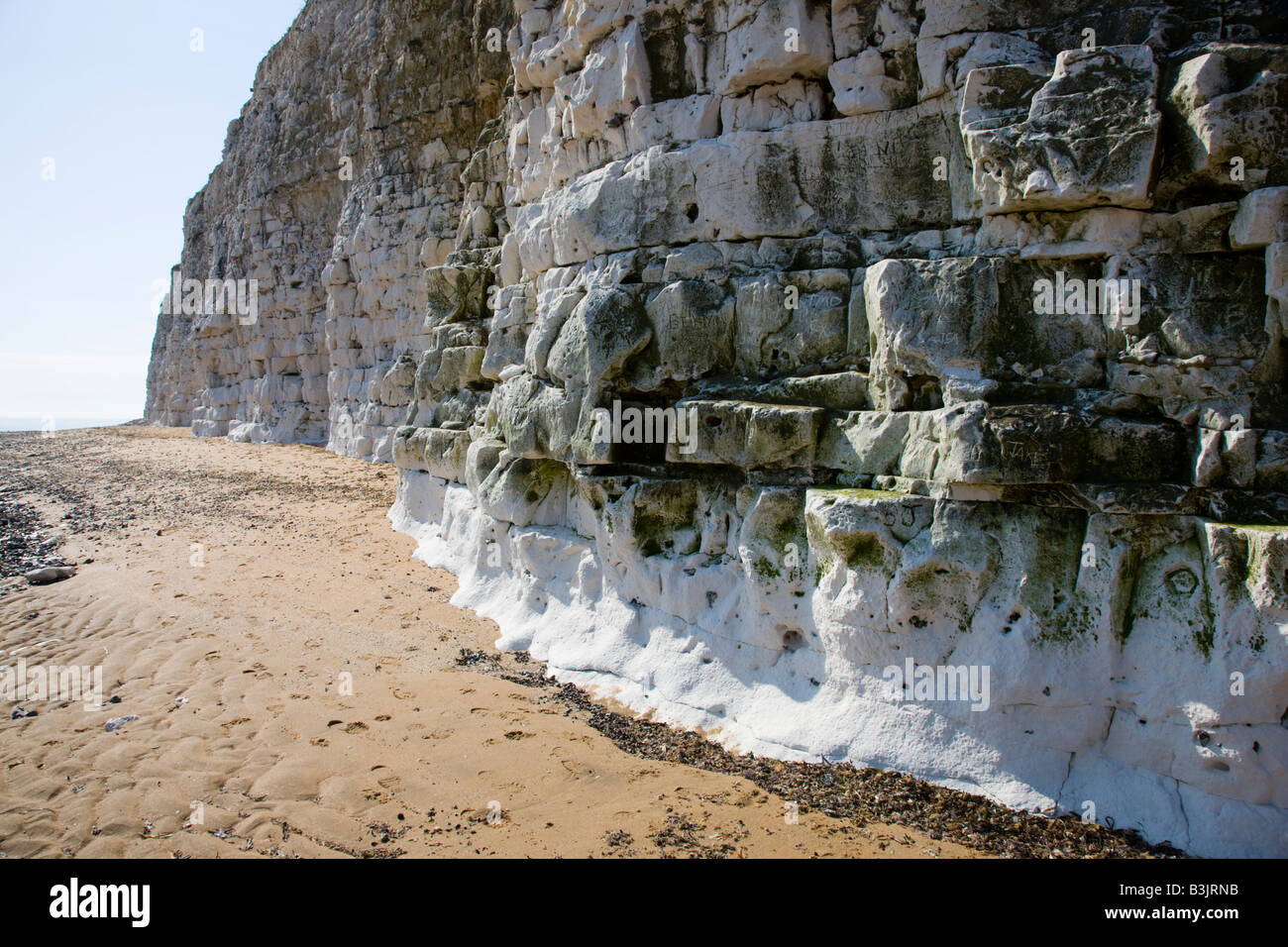 White chalk cliffs at Joss Bay in Kent Stock Photo - Alamy