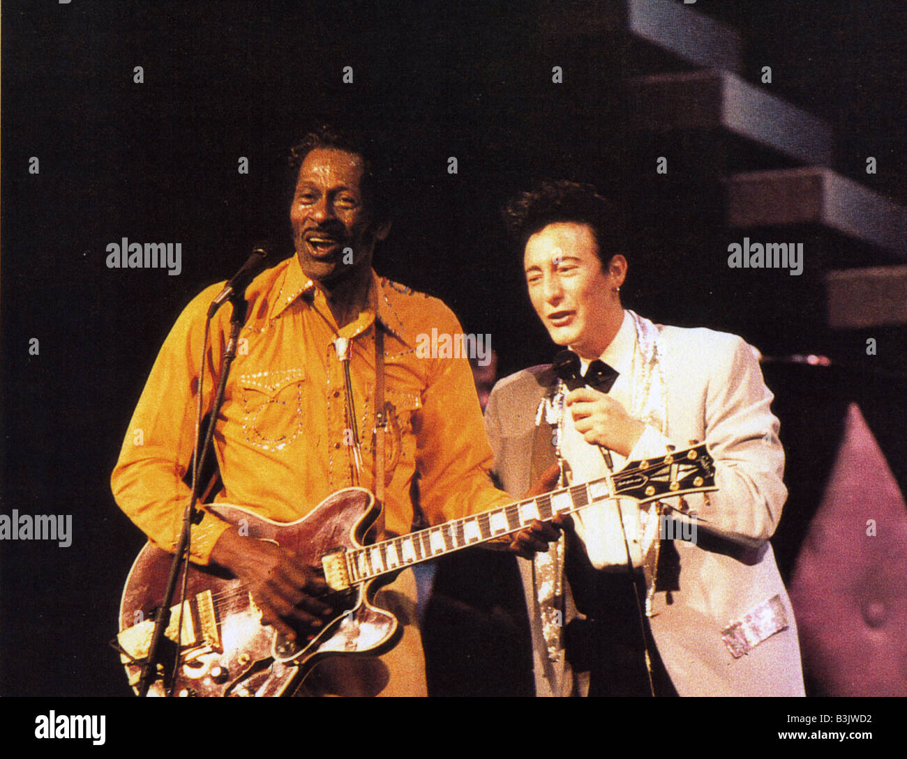 CHUCK BERRY HAIL ! HAIL ! IT'S ROCK 'N' ROLL 1987 Universal film with ...