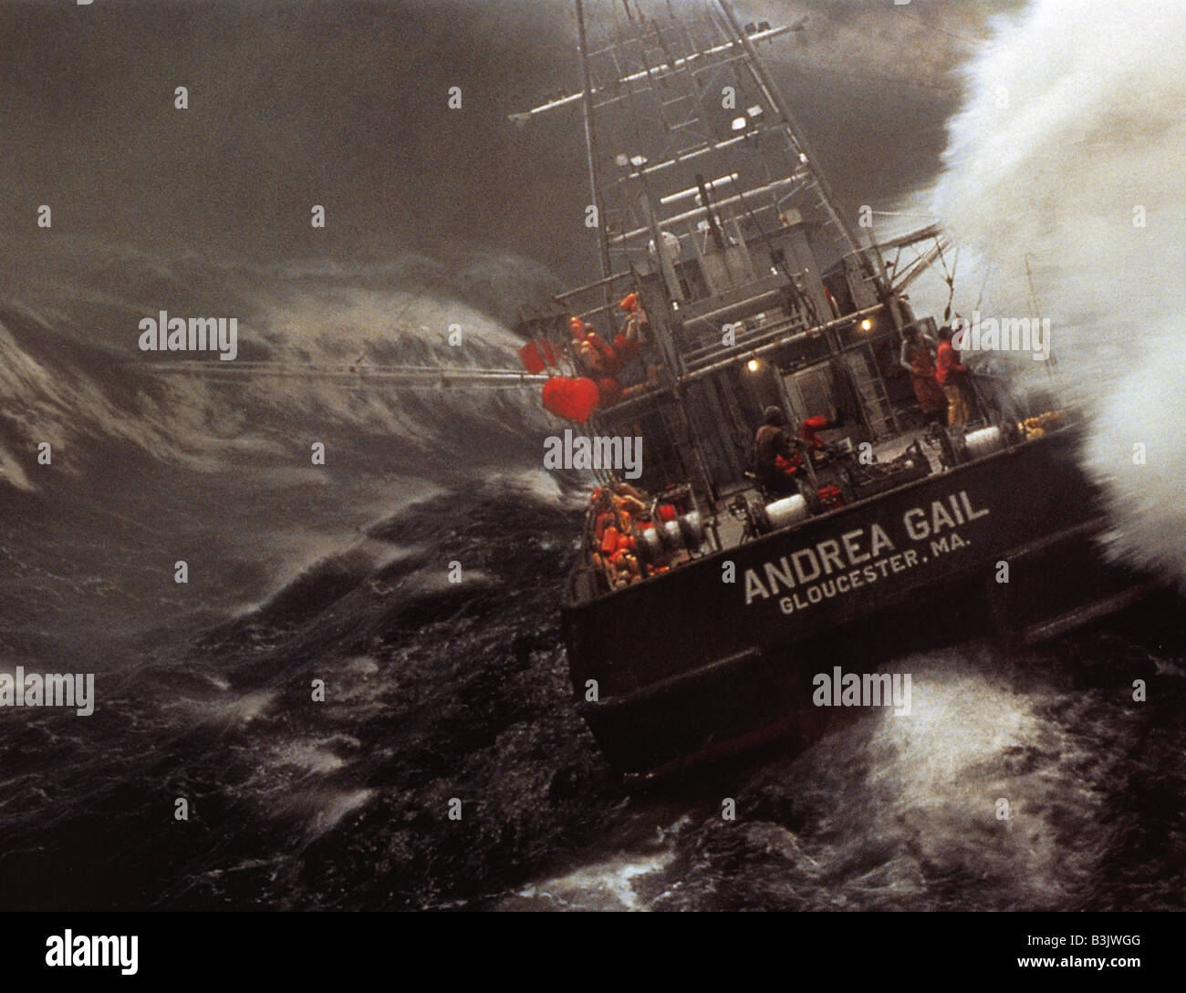 The perfect storm film hi-res stock photography and images - Alamy