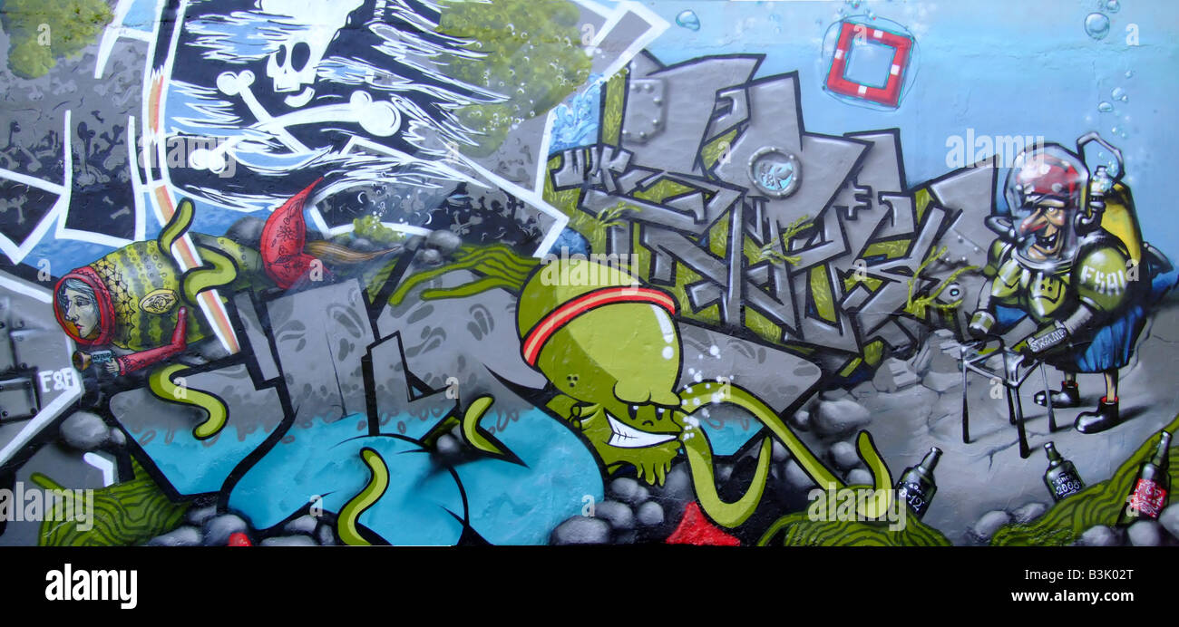 Sea life graffiti art hi-res stock photography and images - Alamy