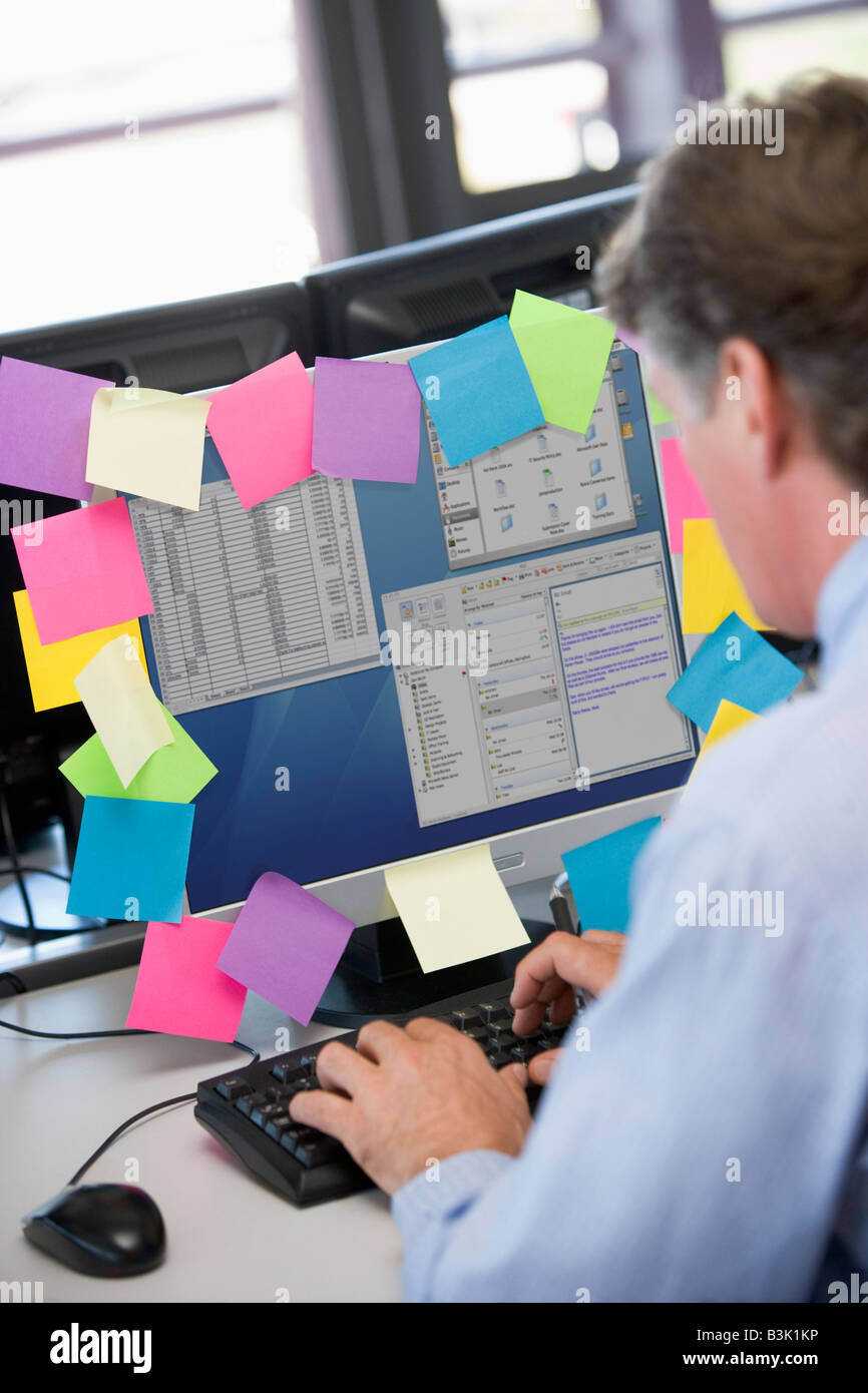 Covered in post it notes hi-res stock photography and images - Alamy