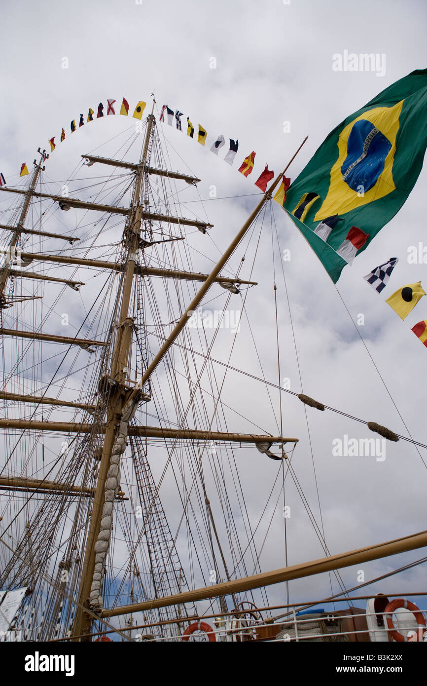 The Brazilian sailing ship the Cisne Branco at the Tall Ships race in ...