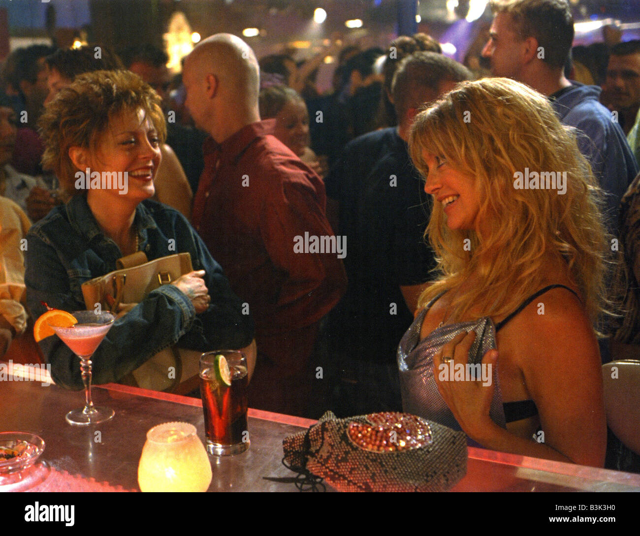 THE BANGER SISTERS 2002 TCF film with Goldie Hawn at right and Susan ...