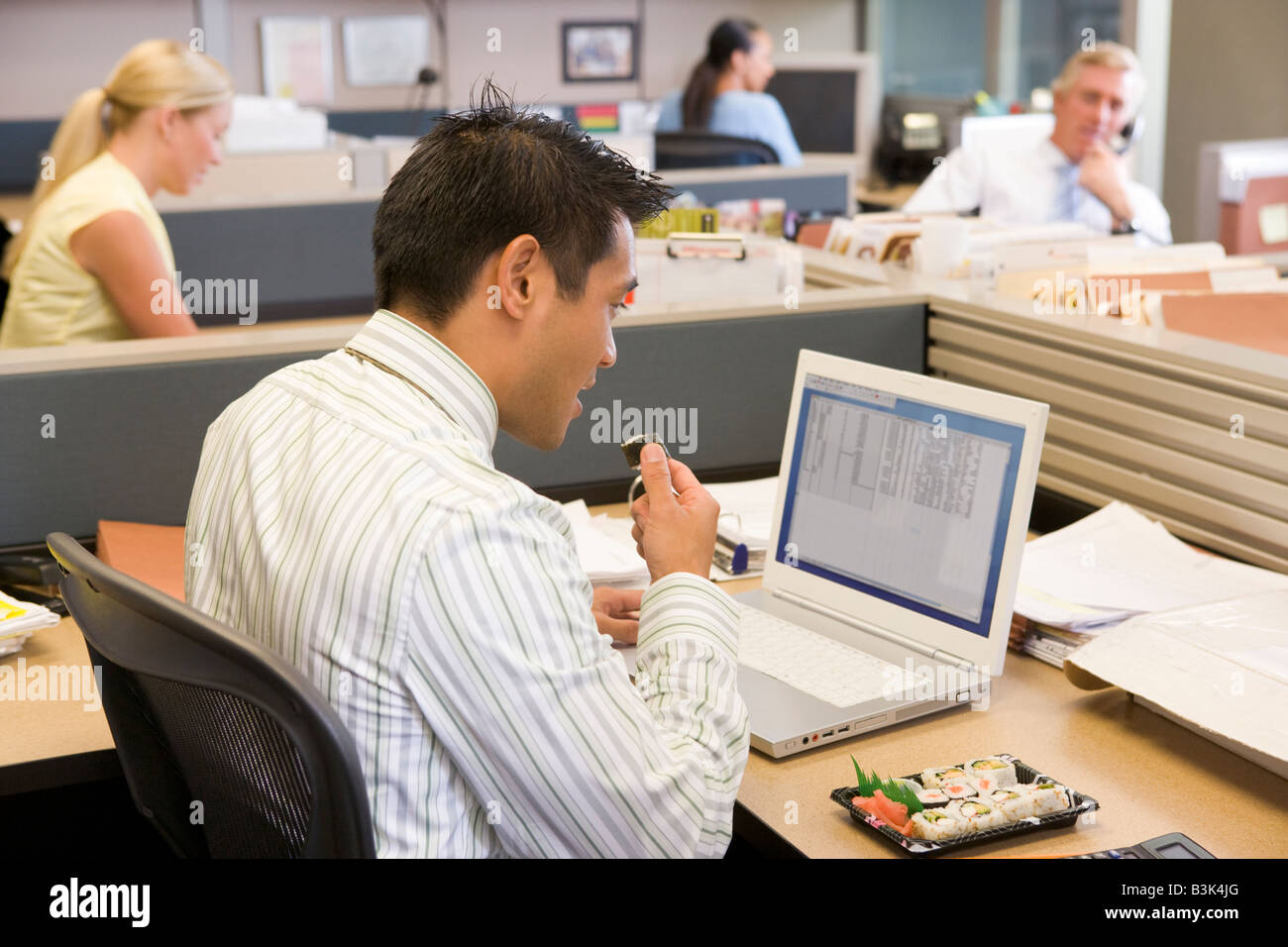Japanese working cubicle hi-res stock photography and images - Alamy