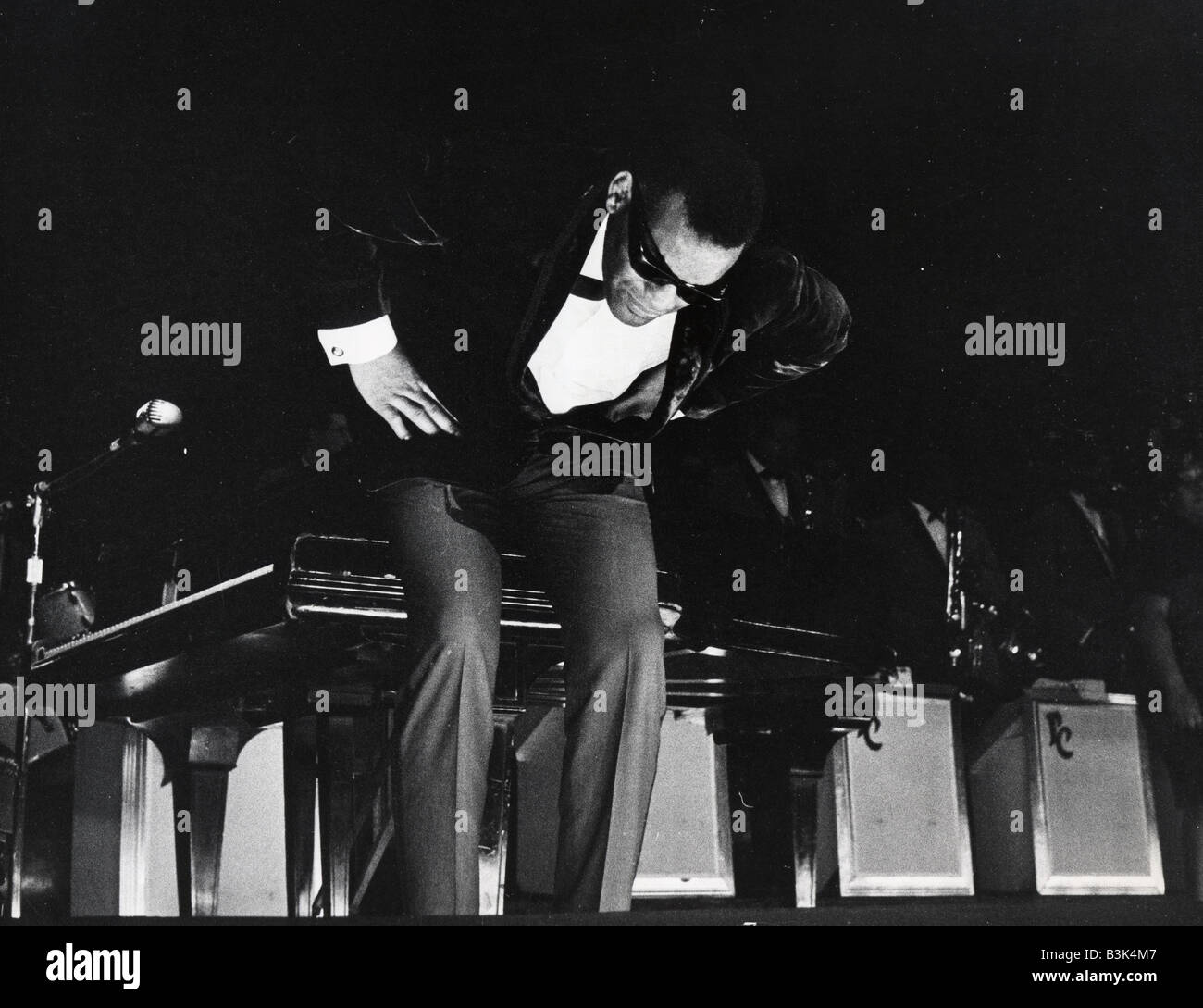 Ray charles us jazz musician hi-res stock photography and images - Alamy