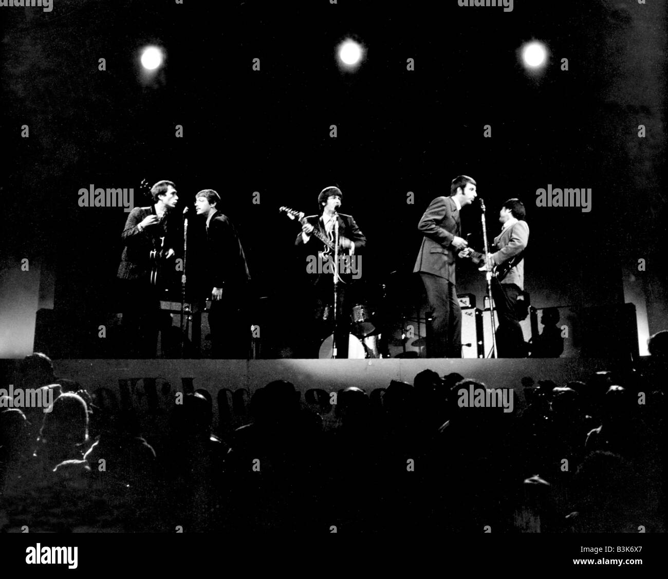 THE ASSOCIATION US Pop Group In 1968 Stock Photo Alamy the-association-us-pop-group-in-1968-stock-photo-alamy