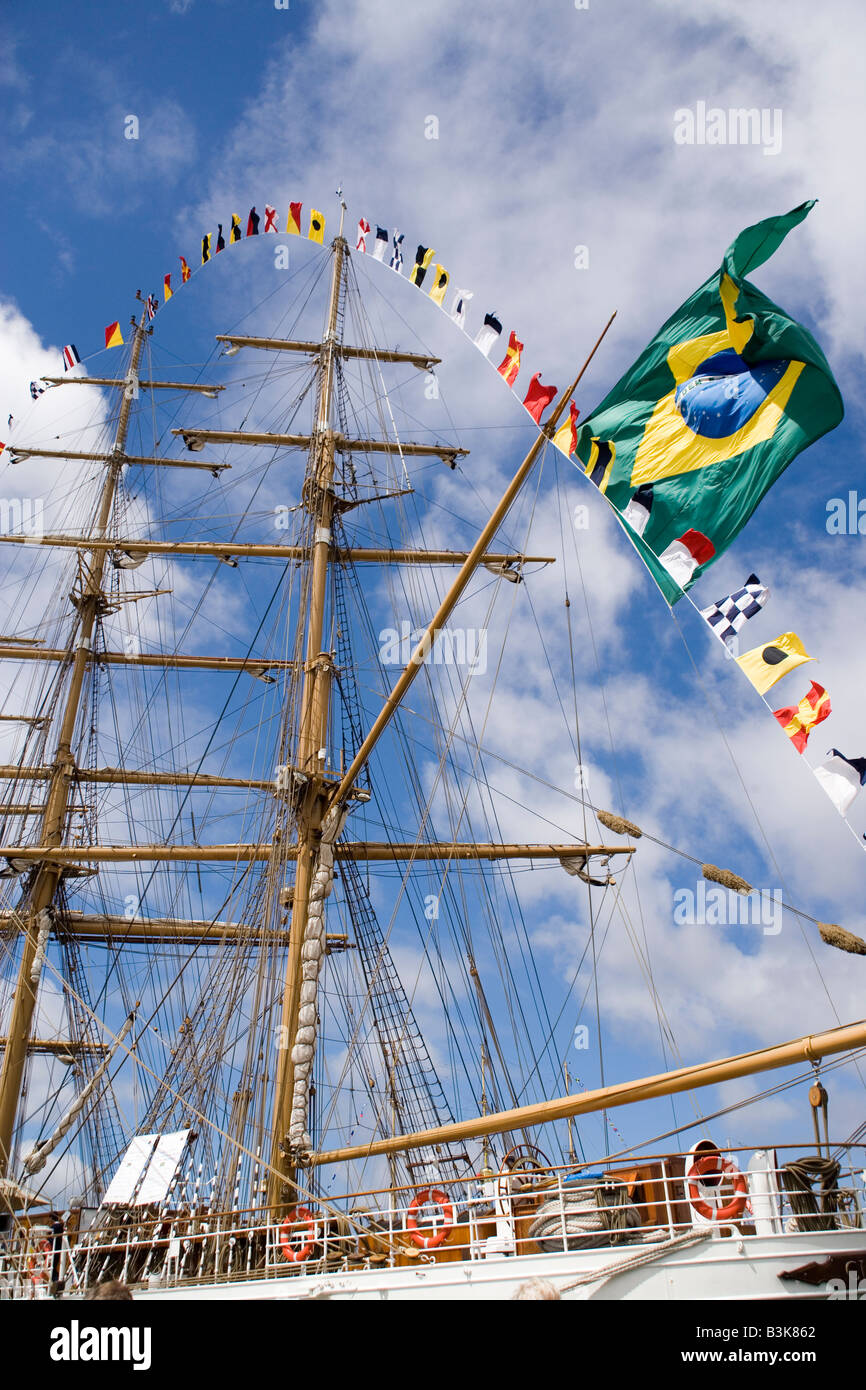 The Brazilian sailing ship the Cisne Branco at the Tall Ships race in ...