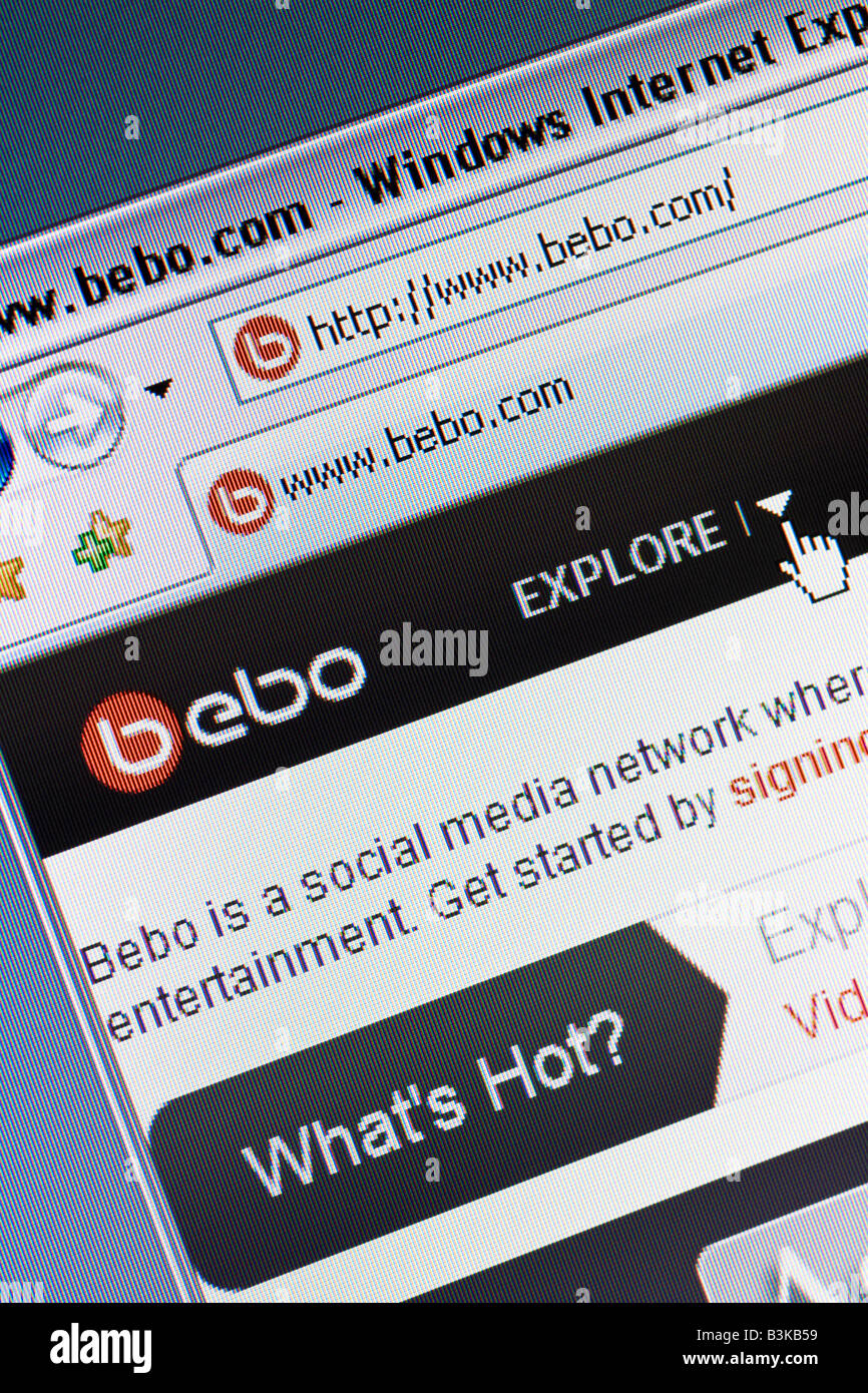 Bebo social networking site splash screen and logo Stock Photo - Alamy
