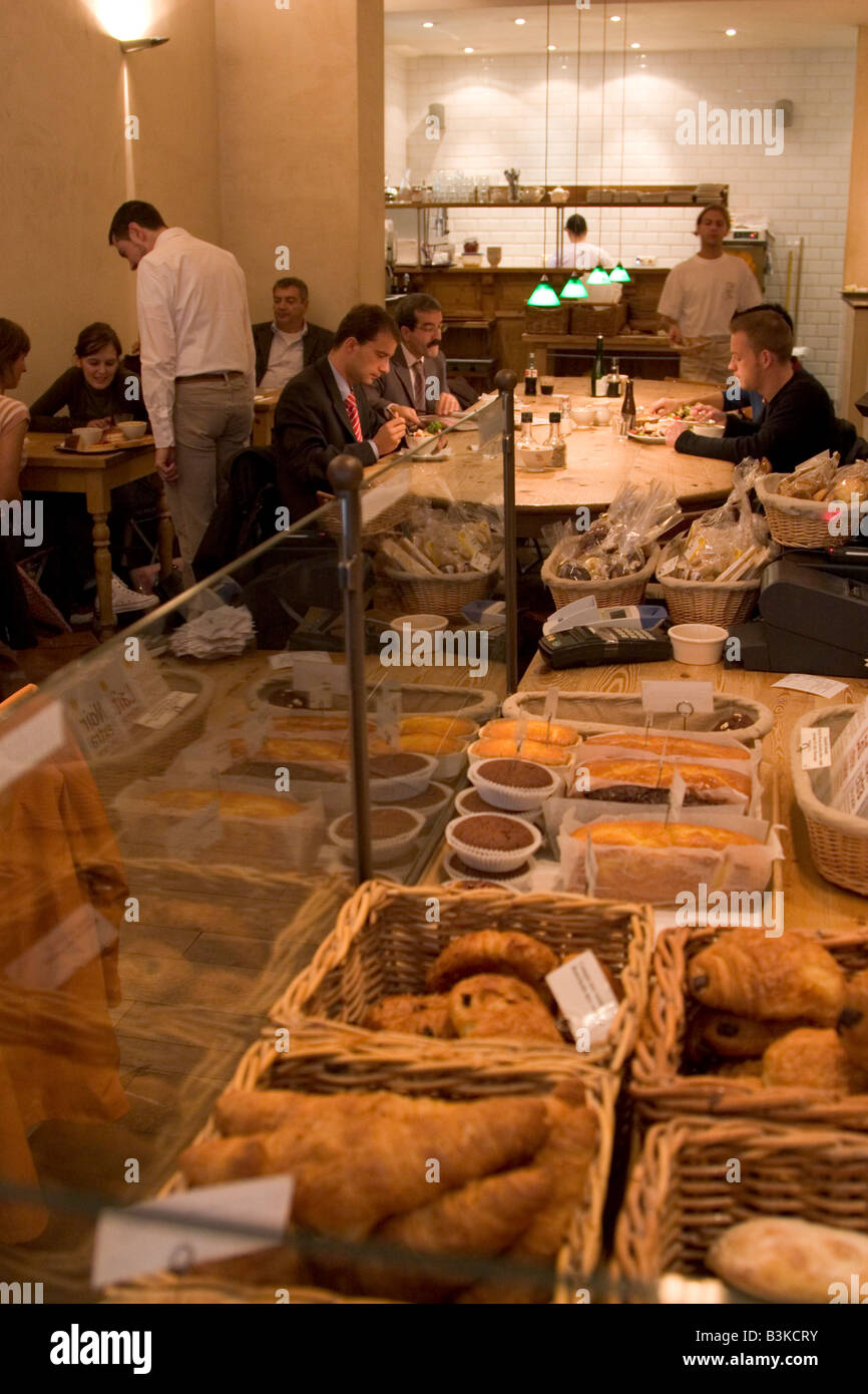 Belgium brussels le pain quotidien hi-res stock photography and images ...