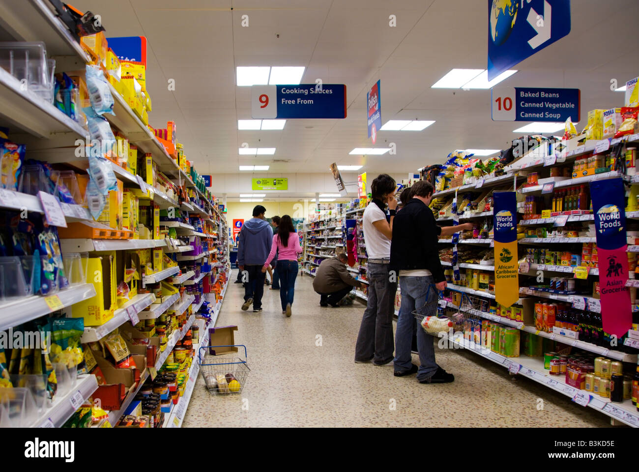 Shoppers in UK at Tesco Stock Photo - Alamy