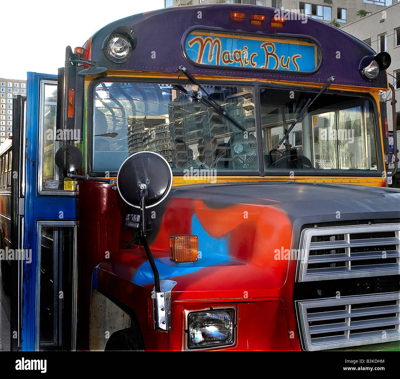 Magic bus hi-res stock photography and images - Alamy