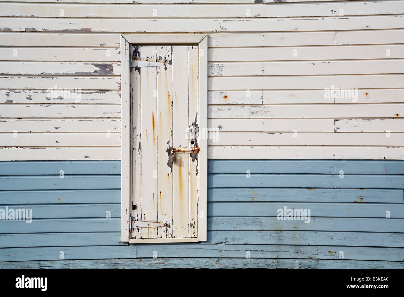 Barred wooden door hi-res stock photography and images - Alamy