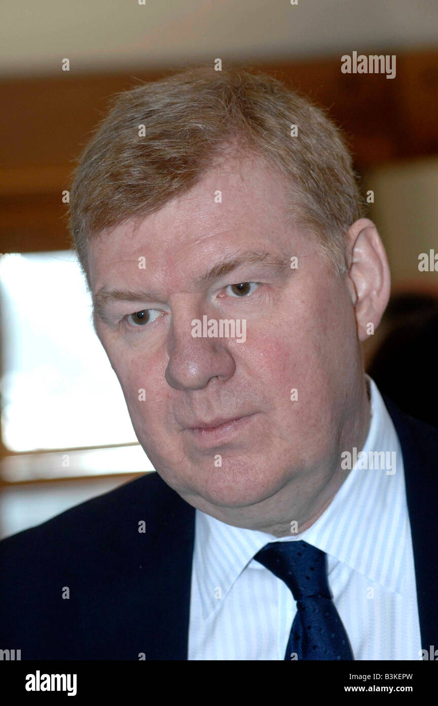 Professor Sir Liam Donaldson Stock Photo - Alamy