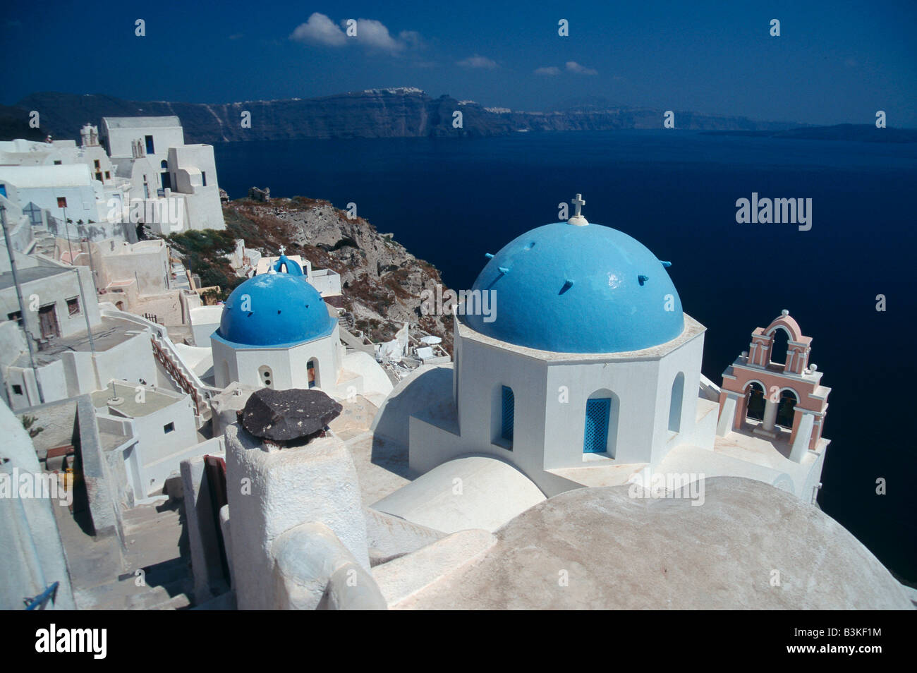Horizontal pink santorini hi-res stock photography and images - Alamy