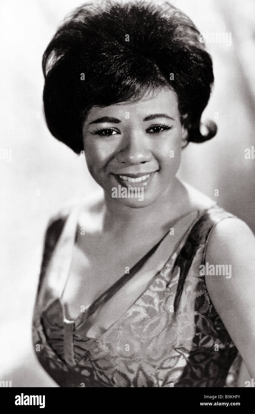 BARBARA LEWIS US singer and song writer Stock Photo - Alamy