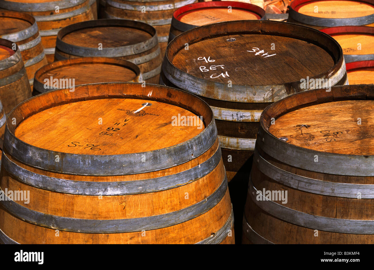 Oak maturation barrels hi-res stock photography and images - Alamy