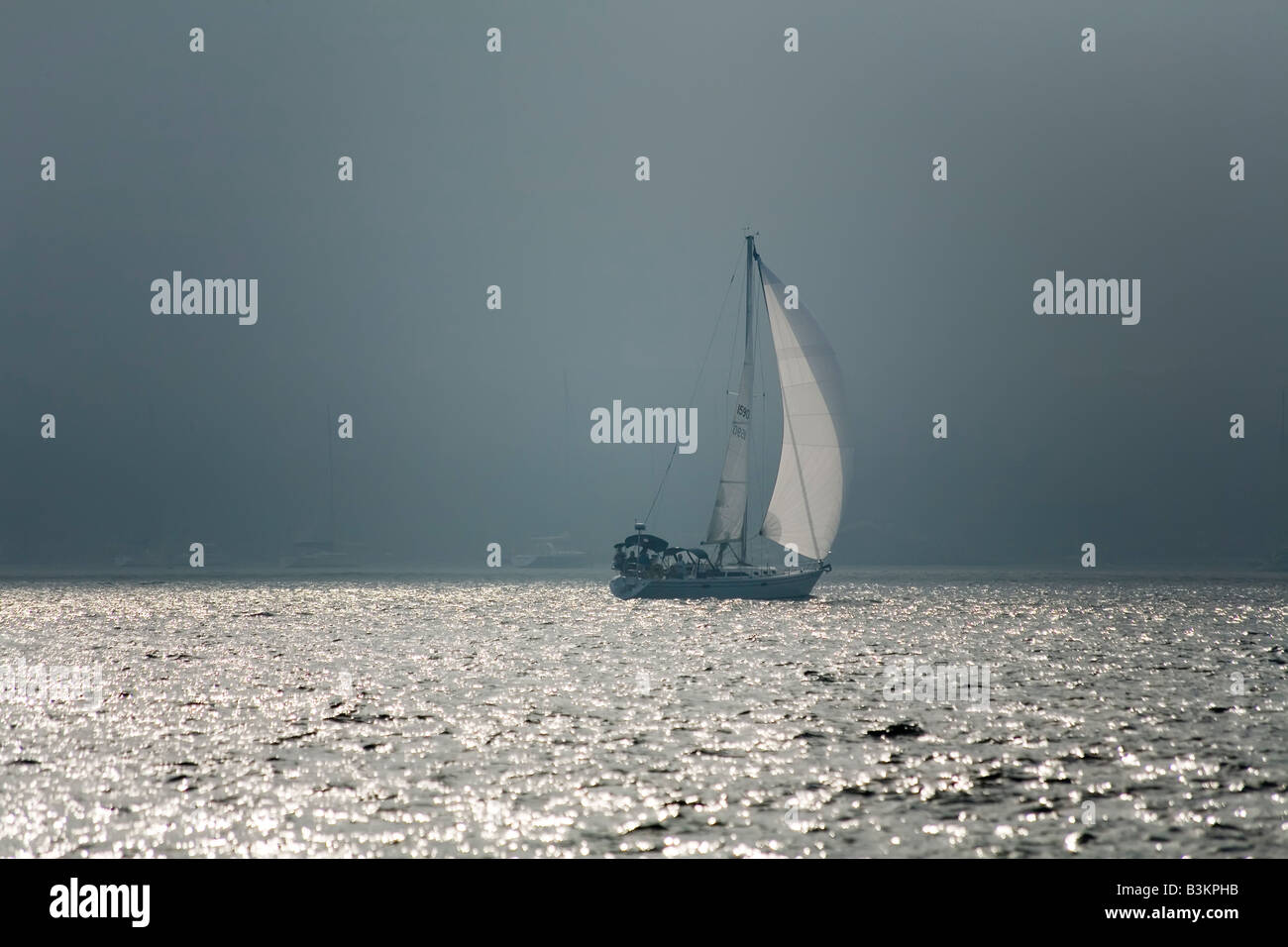 Sailing fog hi-res stock photography and images - Alamy