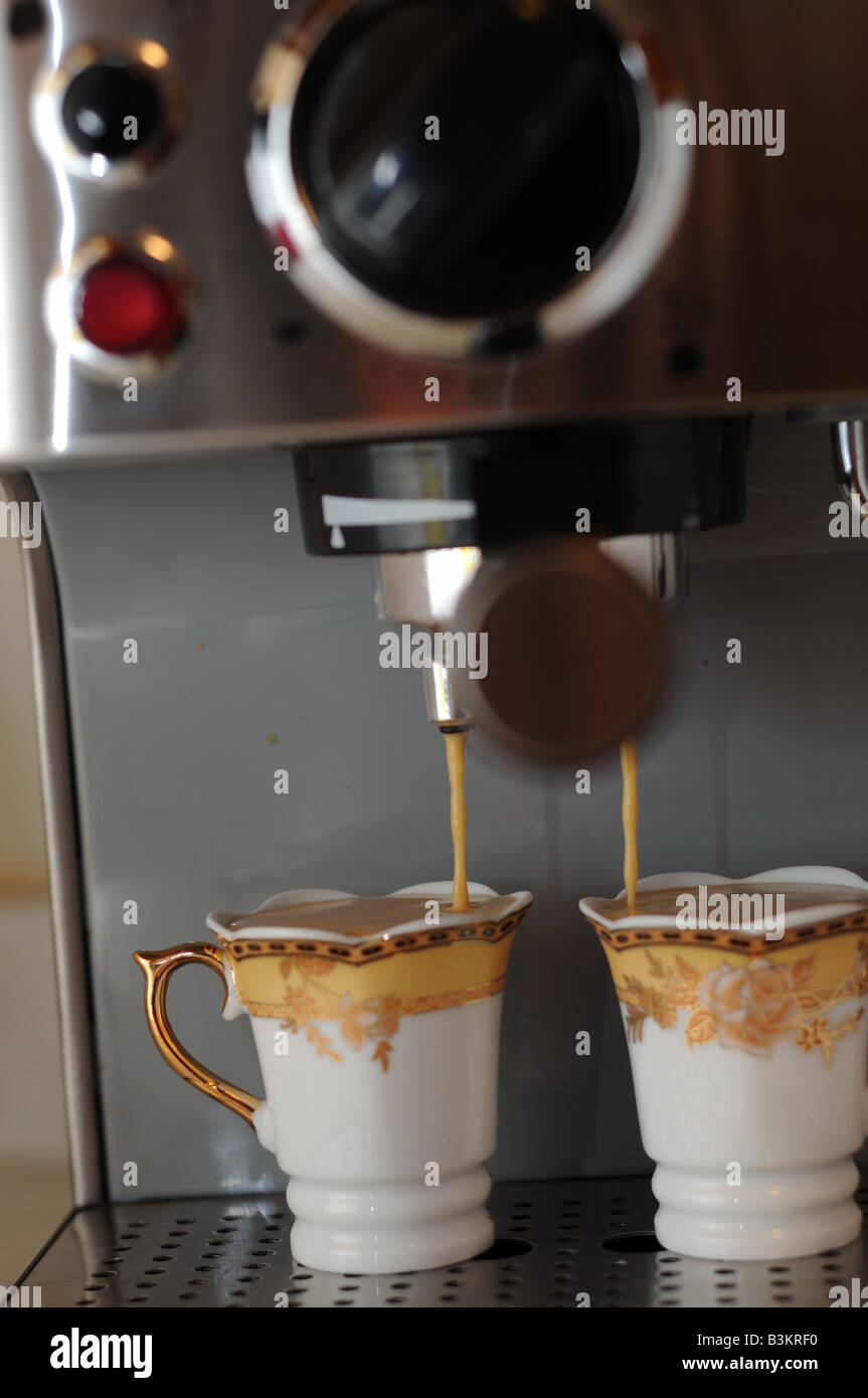 Espresso tasse hi-res stock photography and images - Alamy