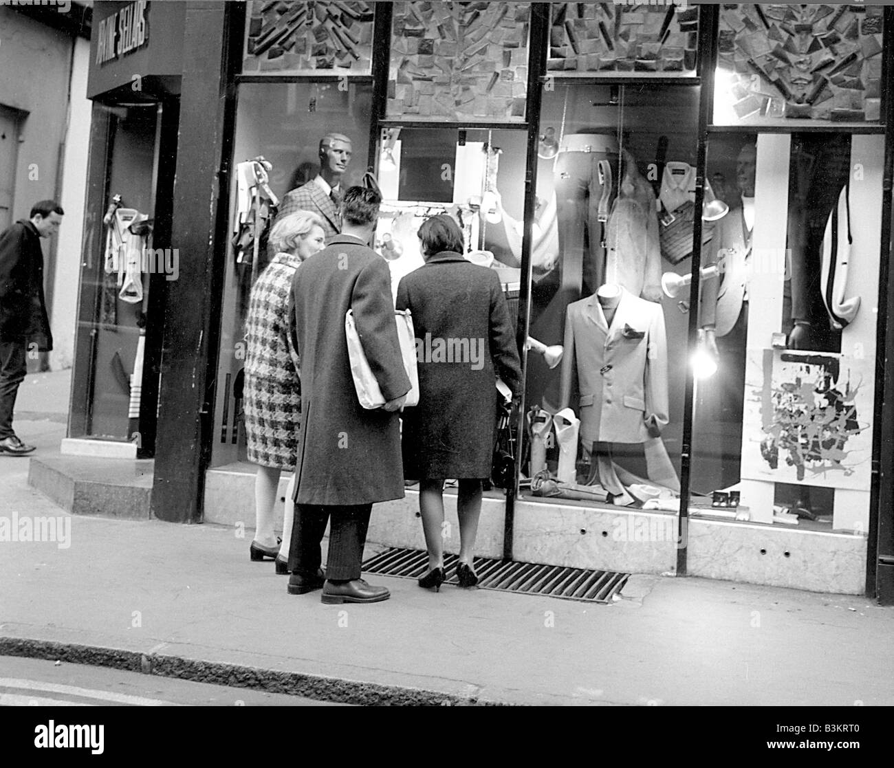 Shopping street lifestyle Black and White Stock Photos & Images - Alamy
