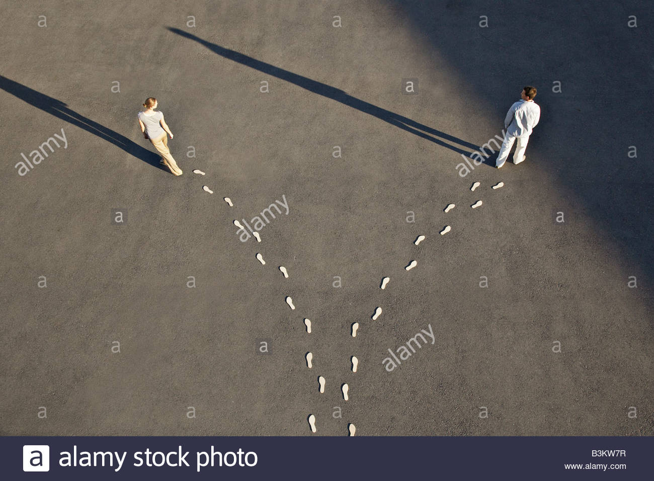 Diverging Path Stock Photos & Diverging Path Stock Images - Alamy