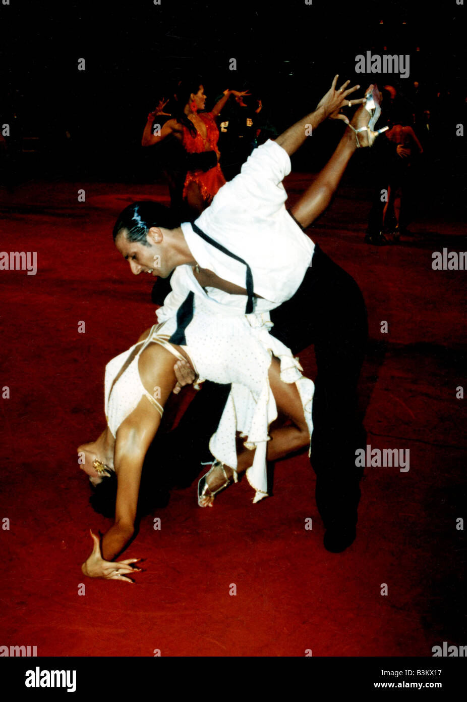 Dance ballroom dancing hi-res stock photography and images - Alamy