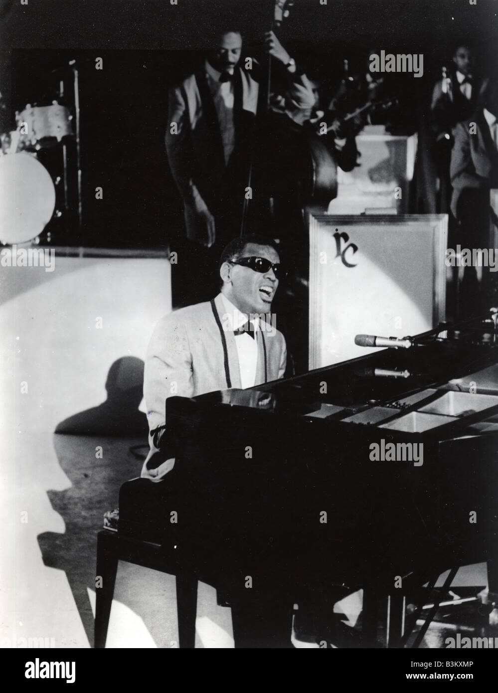 RAY CHARLES US jazz musician Stock Photo - Alamy