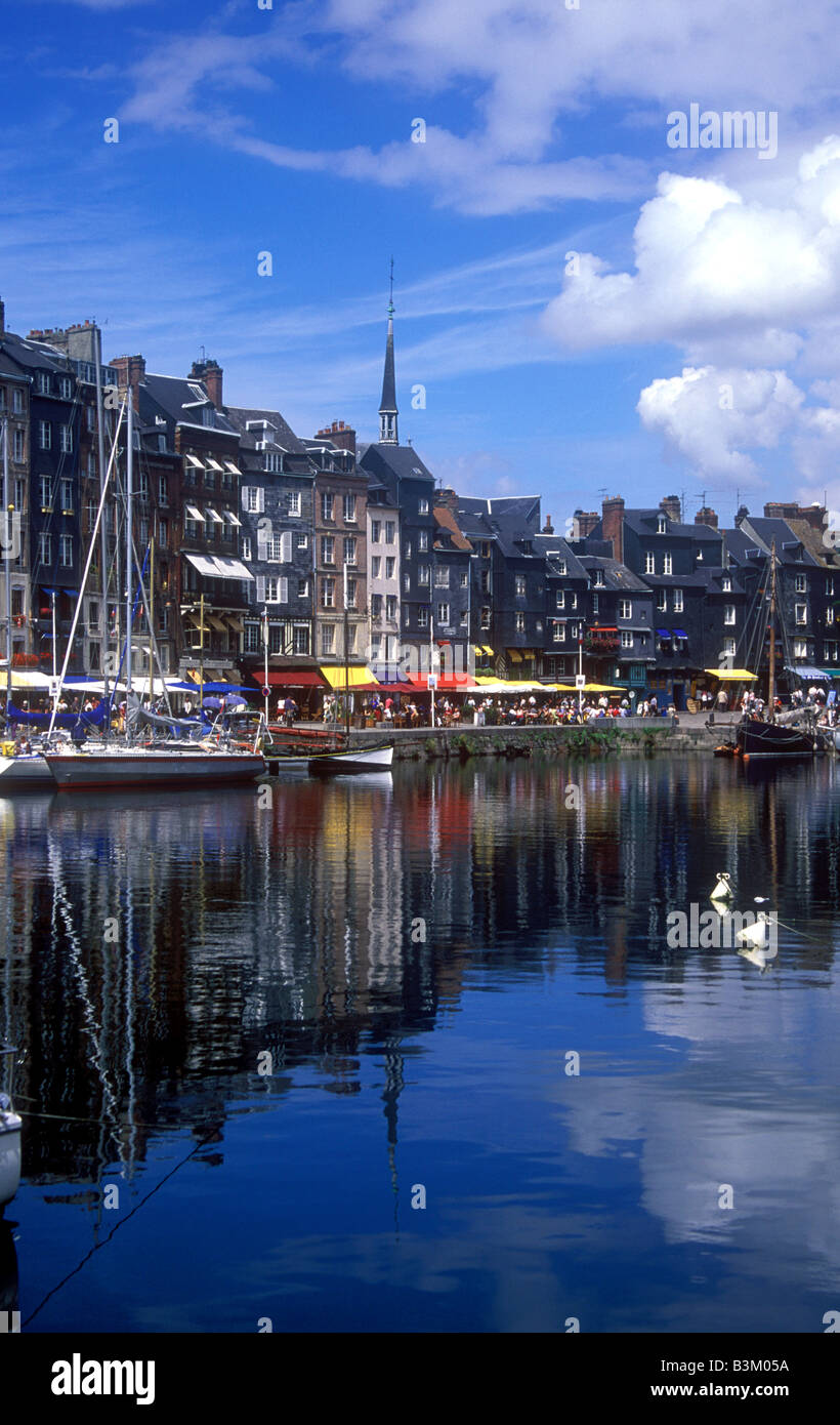 Picturesque Honfleur harbour Stock Photo - Alamy