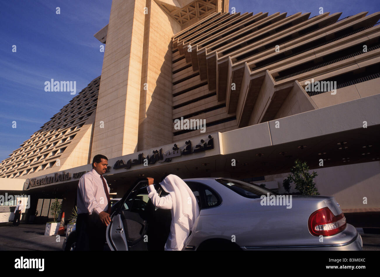 Qatar, Middle East, Asia, limousine service in Doha Stock Photo - Alamy