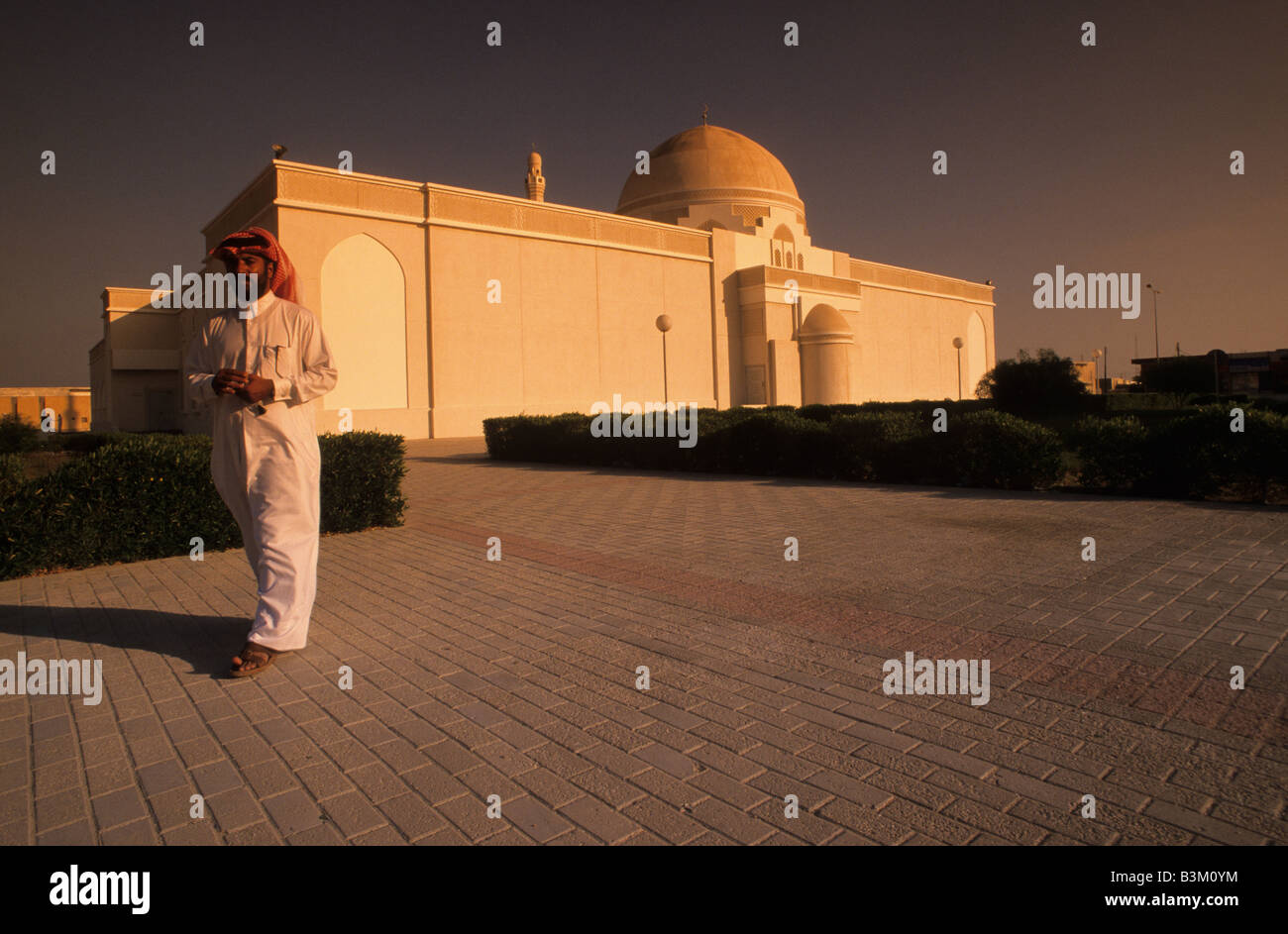 Qatar, Middle East, Asia, the big mosque of Al Khor Stock Photo - Alamy