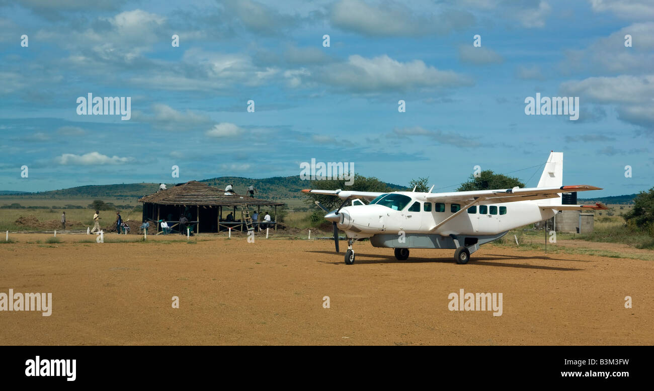 Bush plane africa hi-res stock photography and images - Alamy