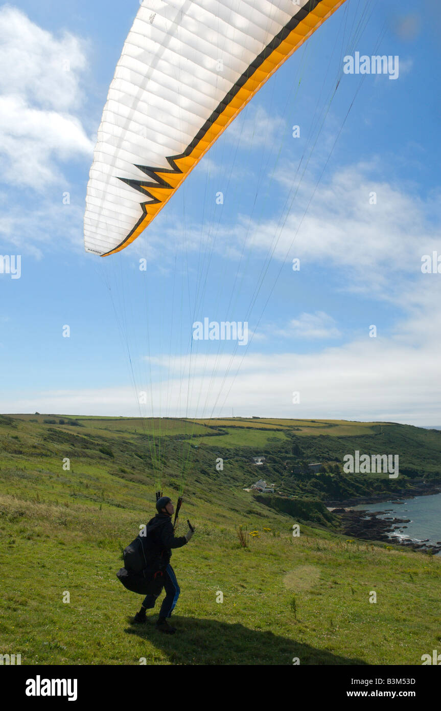 Paraglider launch hi-res stock photography and images - Alamy