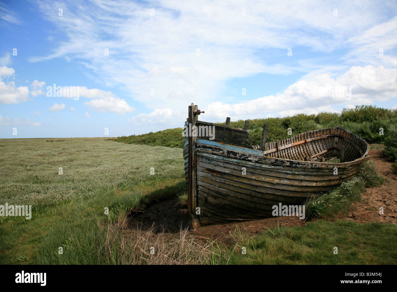 Wreck boat hi-res stock photography and images - Alamy