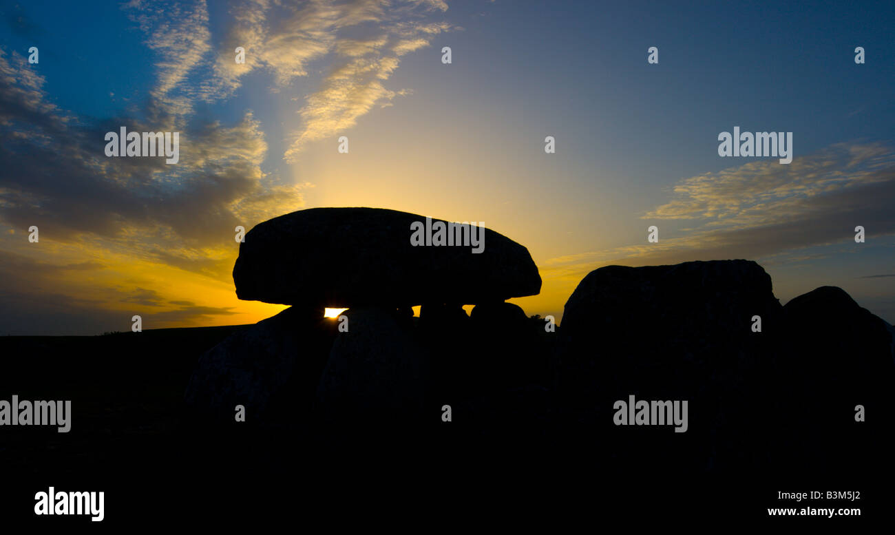 Porskær Stenhus (stone house) barrow, Knebel, Denmark Stock Photo - Alamy