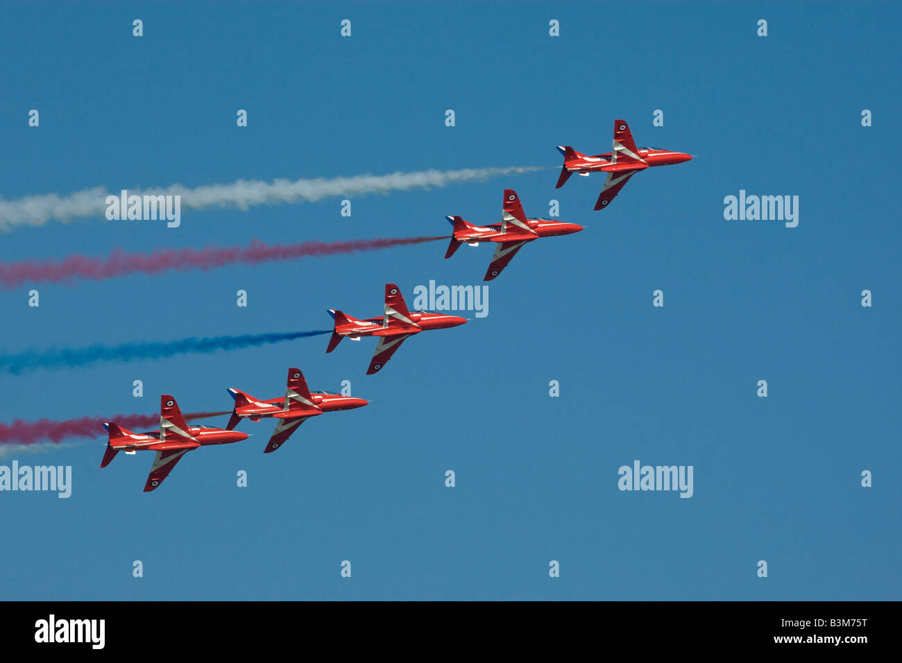 Red Arrows Royal Air Force RAF display team Stock Photo - Alamy