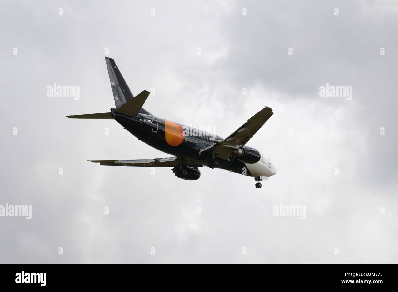 Tail boeing 757 jet aircraft hi-res stock photography and images - Alamy
