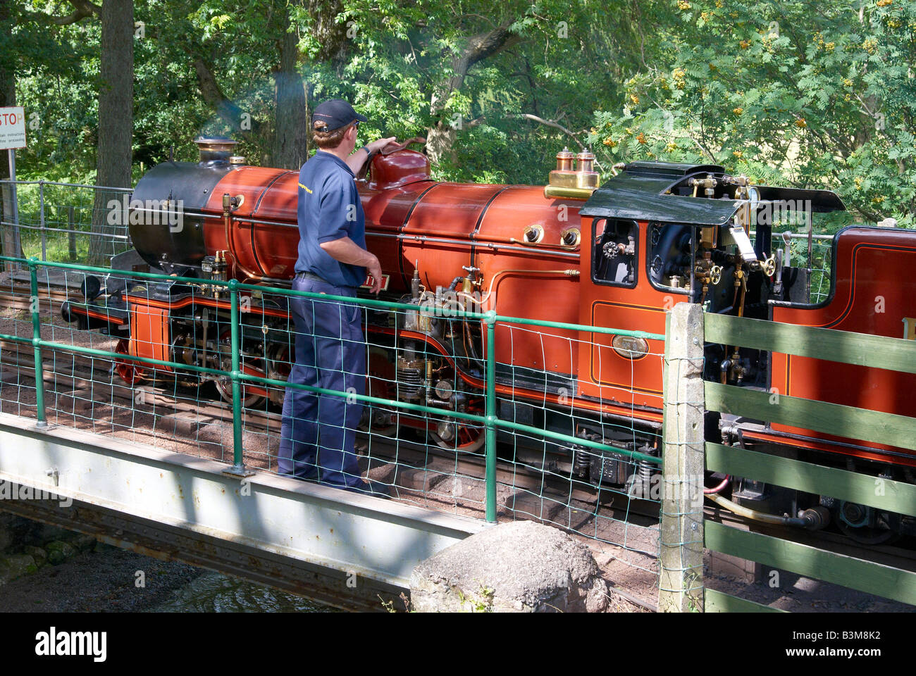 Steam locomotive Rive Mite at Dalegarth station, Ravenglass & Eskdale ...