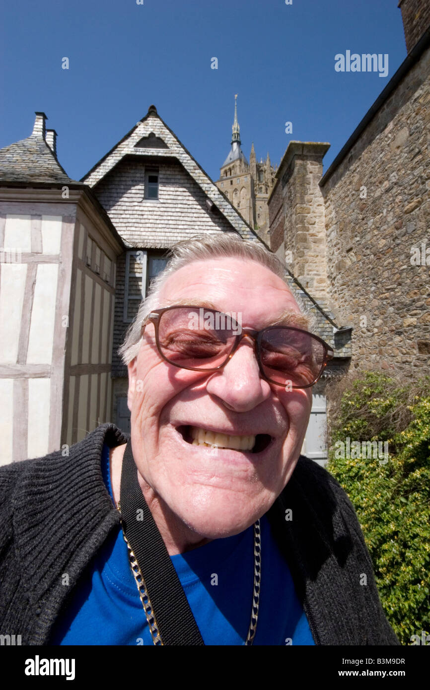 Distorted face glasses hi-res stock photography and images - Alamy