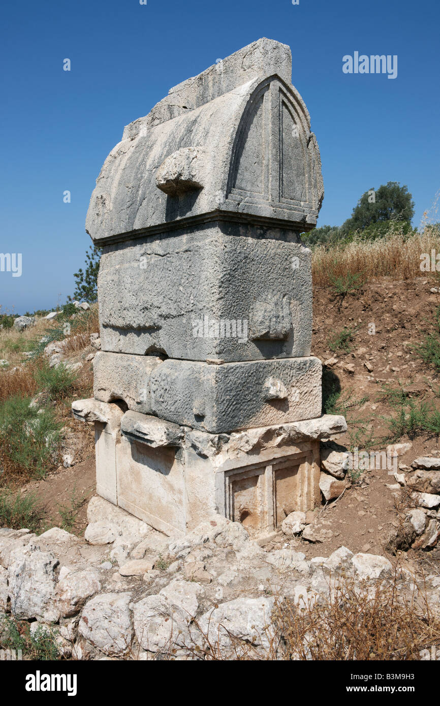 Modern sarcophagus hi-res stock photography and images - Alamy