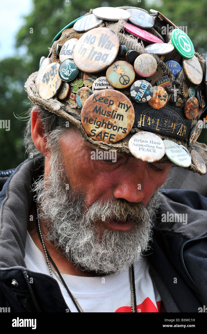 Brian Haw, peace protestor, Parliament Square, London, England Stock ...