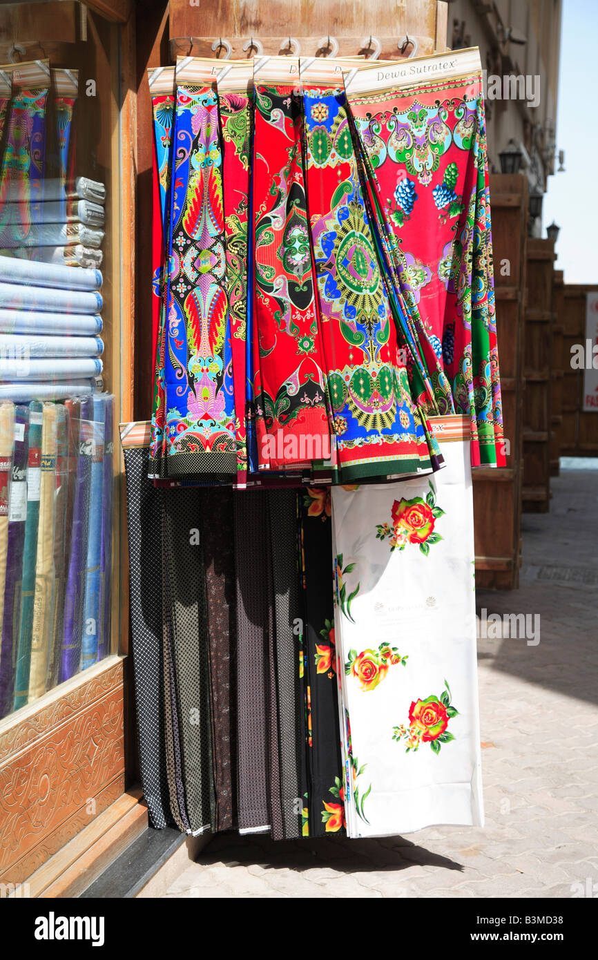 Textile market bur dubai hi-res stock photography and images - Alamy
