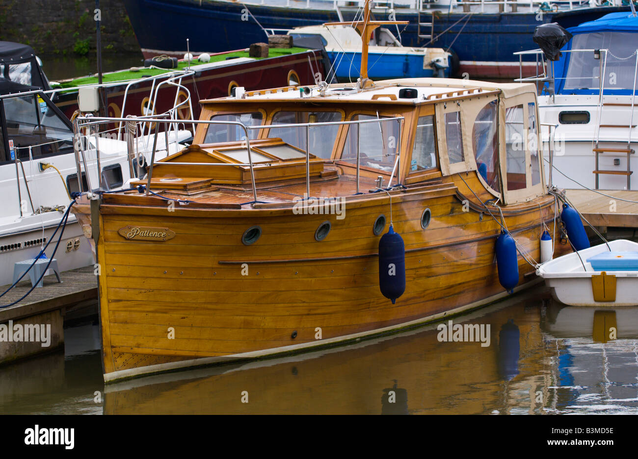 Wooden cruiser boat hi-res stock photography and images - Alamy