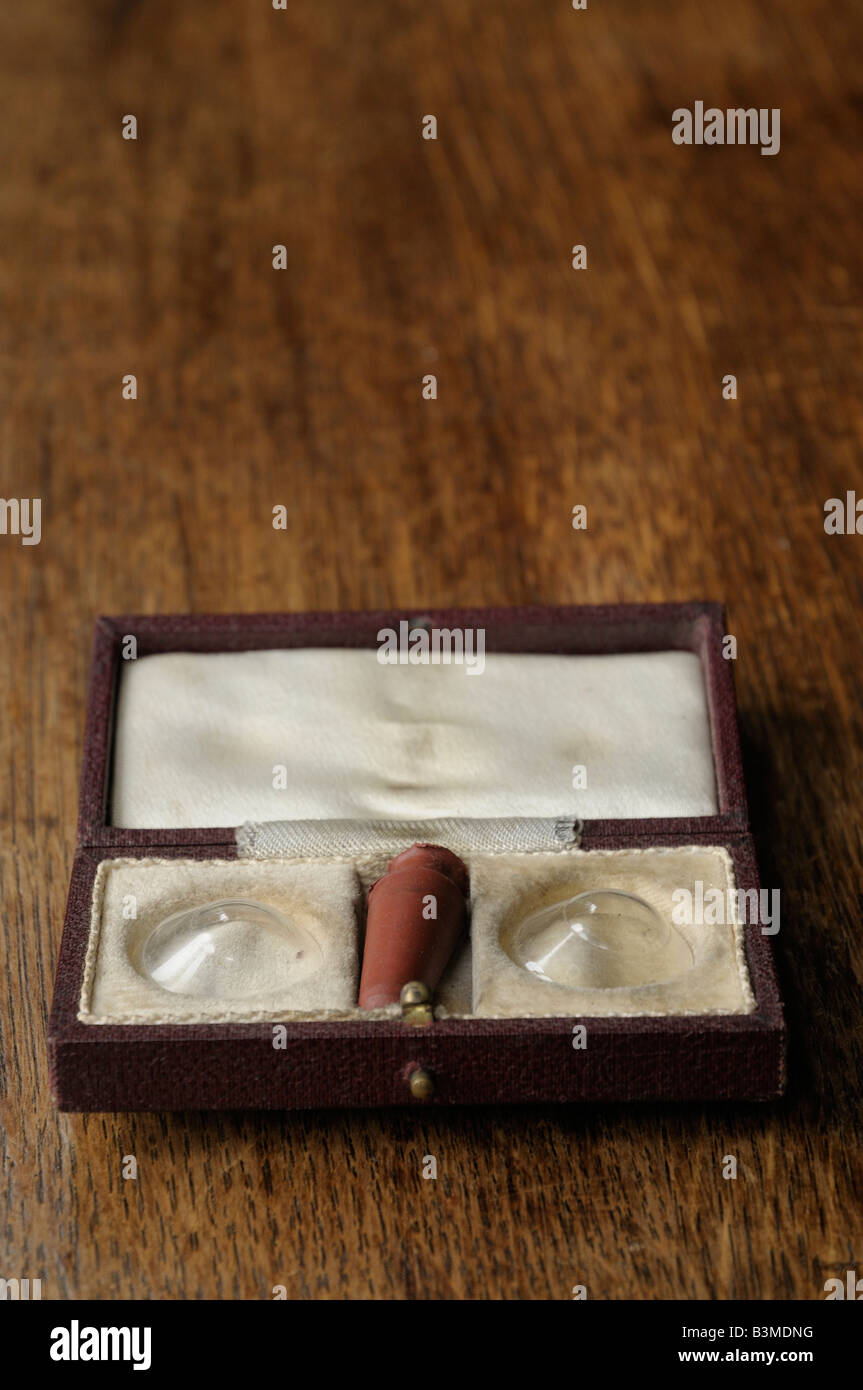 Optical lens hi-res stock photography and images - Alamy