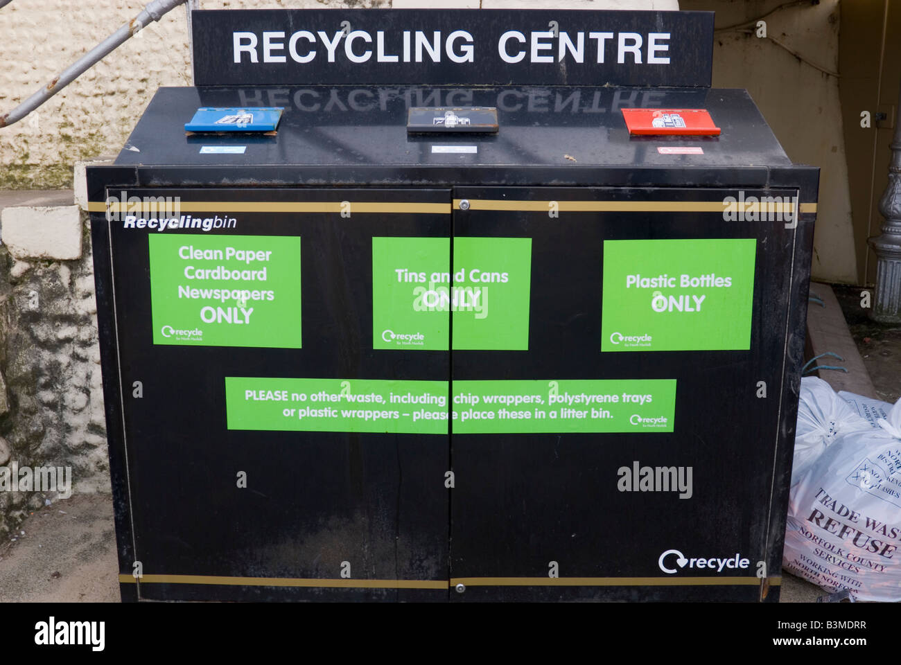 Waste disposal centre hi-res stock photography and images - Alamy