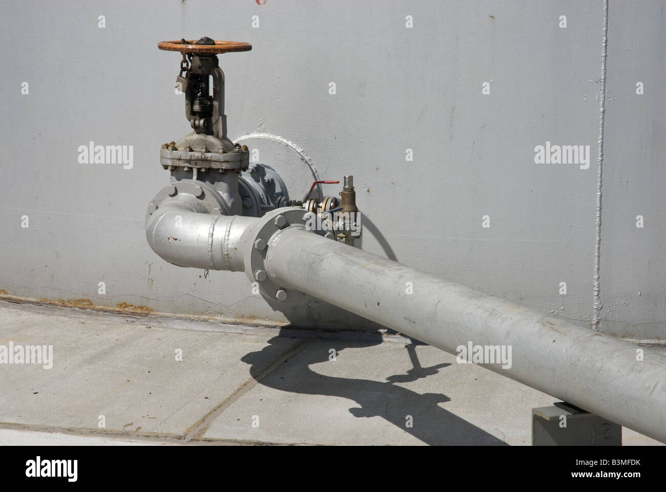 Co2 storage tank hi-res stock photography and images - Alamy
